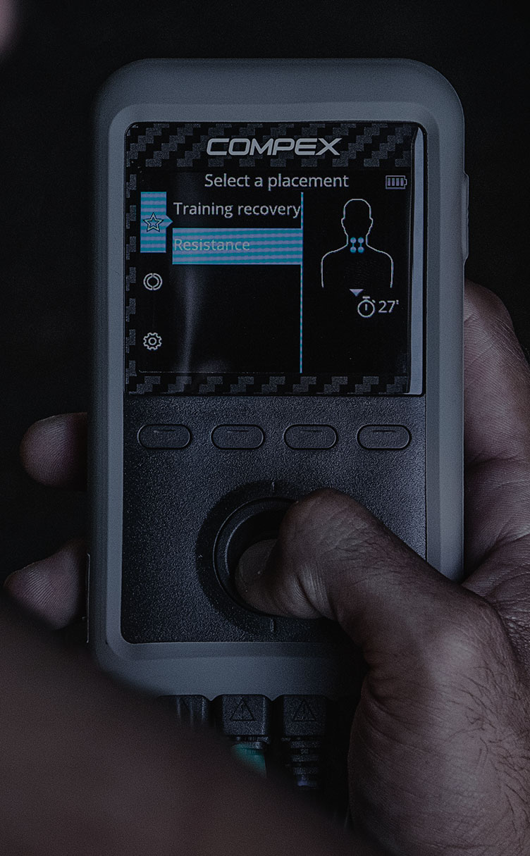 Compex Performance 3.0 Muscle Stimulator with TENS Kit